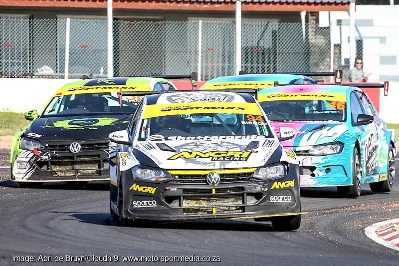 motorsportmedia.co.za | Campos, Liebenberg, Mogotsi square up in SupaCup